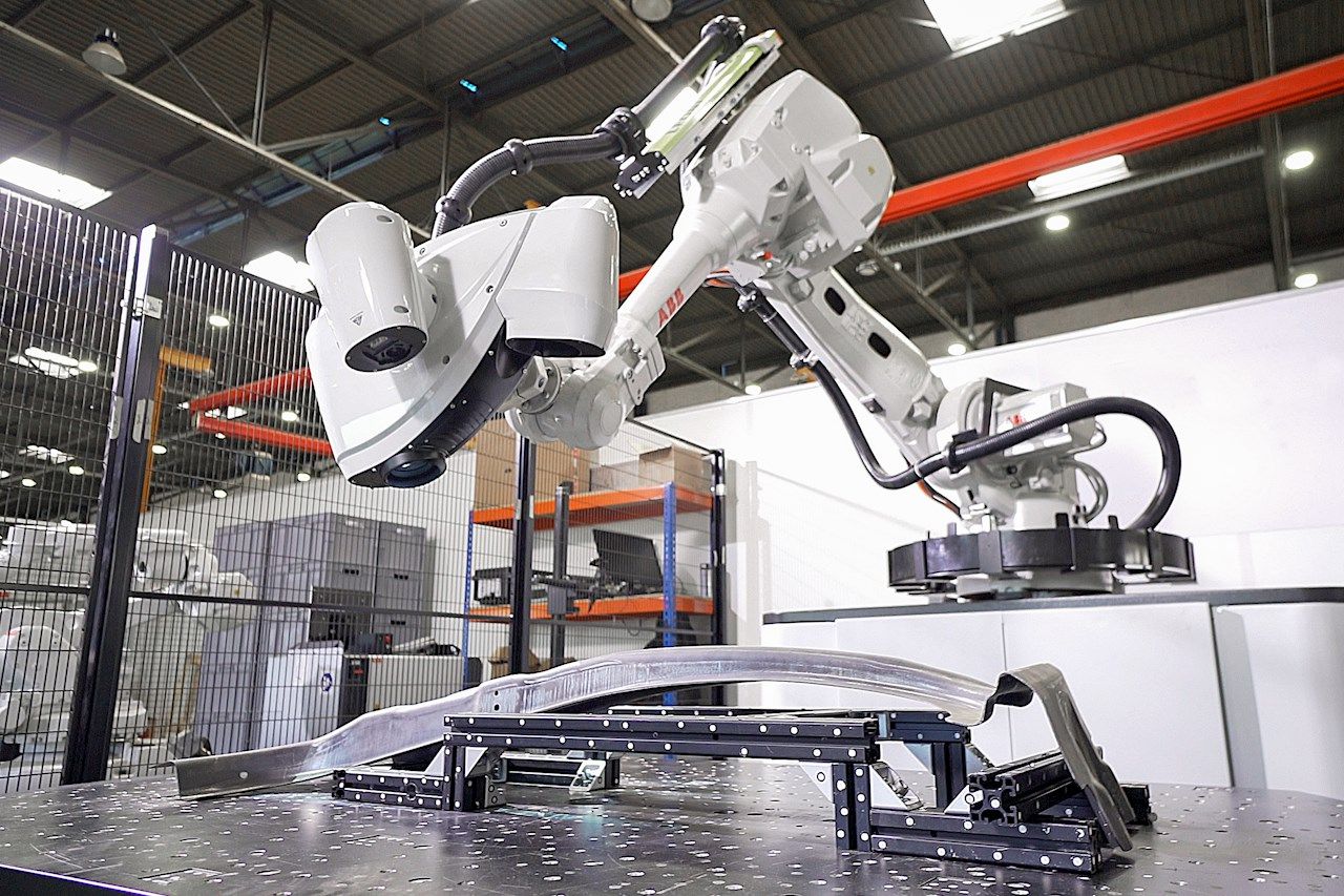 Shaping the Future of Industry: ABB and Microsoft's AI-Powered Smart S ...