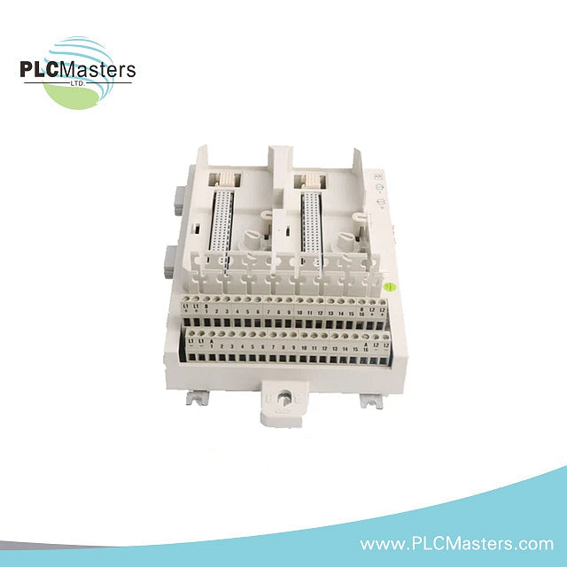 Unidad de Terminación de Módulo Ampliado ABB TBU838